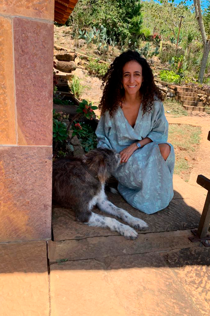 QUIÉN ES ANA | Ana Hurtado